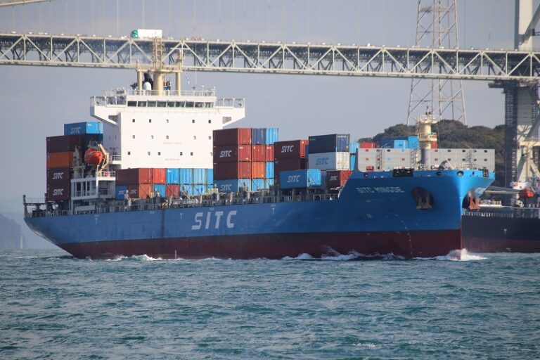 SITC MINGDE（コンテナ船） | 撮ったどー（鉄・船・鳥・飛）